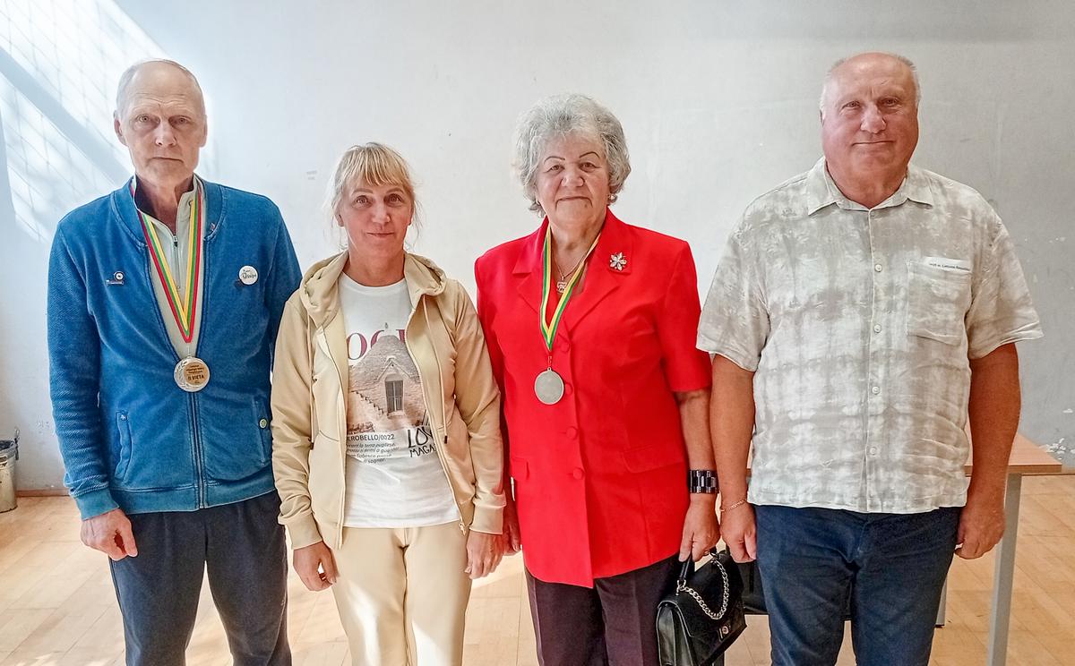 „Šešupėlės“ sportininkai šaškių čempionate • Suvalkietis